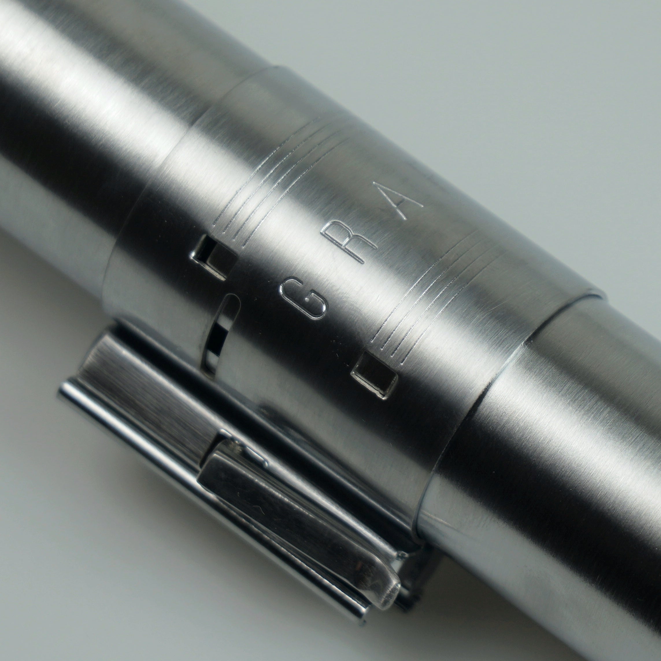 Graflex FX Saber DIY Empty Hilt Kit – The Saber Armory