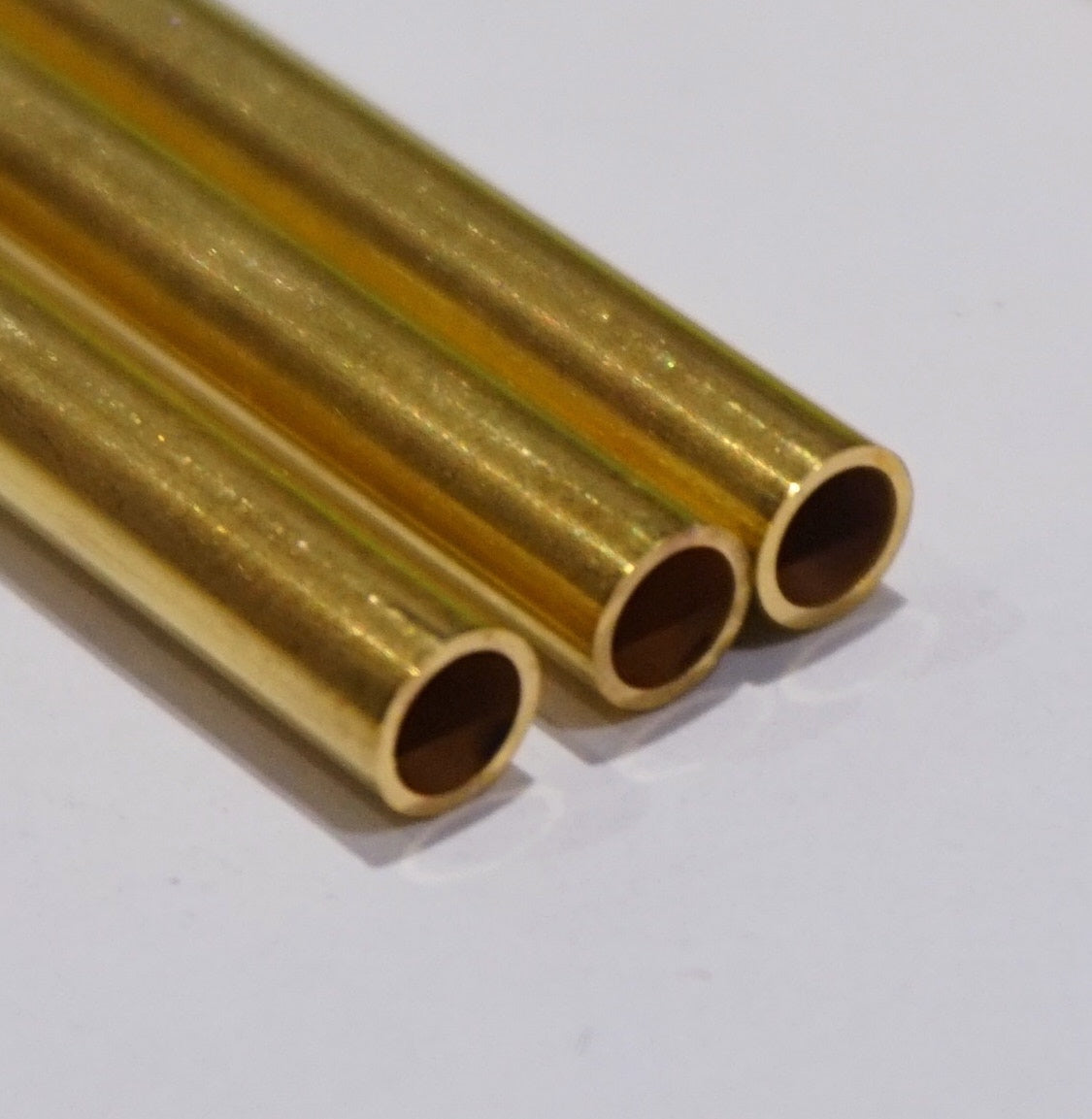 Brass Tube 4mm OD x 3.1mm ID (305mm Lengths) – The Saber Armory