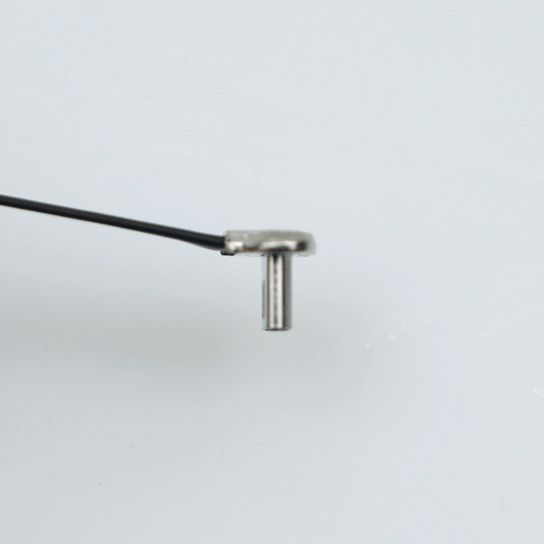 Low Profile Micro USB Data Transfer Cable 20cm – The Saber Armory