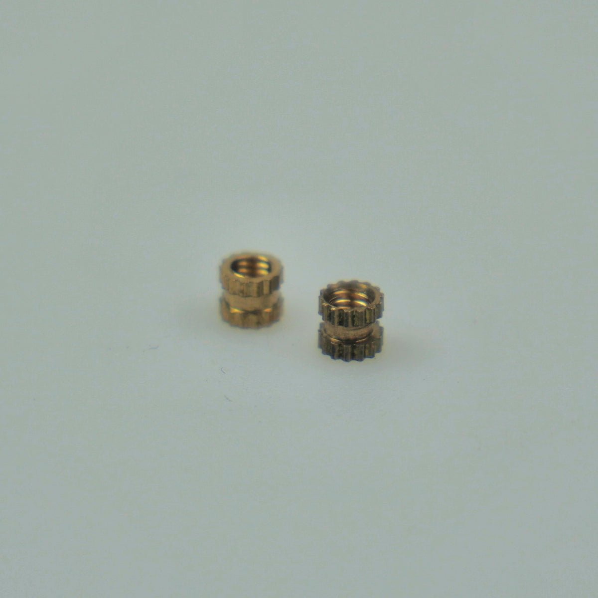 M2.5 Threaded Brass Knurled Nuts - 1 Pair – The Saber Armory